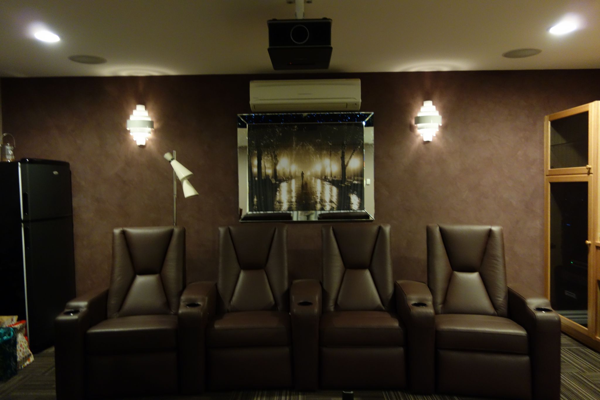 Top 10 Man Cave Themes